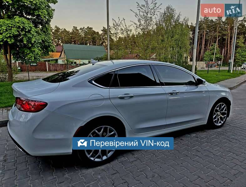 AUTO.RIA – Продам Крайслер 200 2014 бензин 3.6 седан бу у Києві, ціна 11950 $ 1C3CCCEG0FN558071