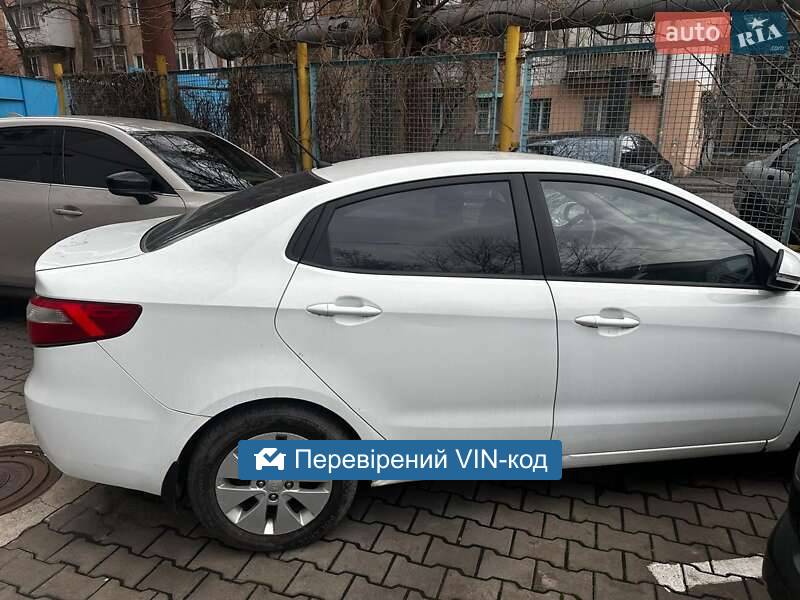 AUTO.RIA – Продам Kia Ріо 2012 (BT9003BO) газ пропан-бутан / бензин 1.6 седан бу у Одесі, ціна ...