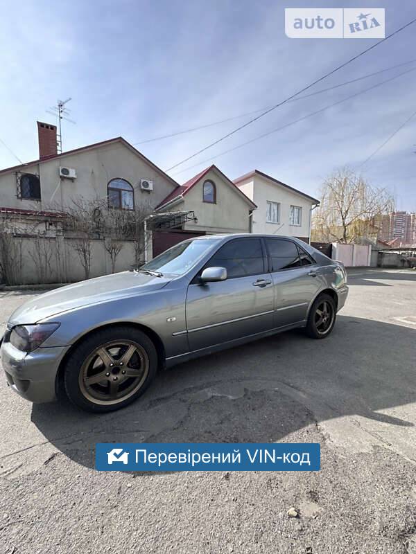AUTO.RIA – Продам Лексус ІС 2004 (BH8566PH) бензин 2.0 седан бу у Одесі, ціна 5000