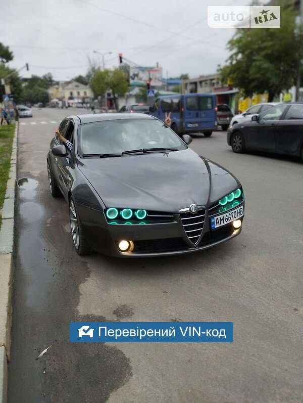 AUTO.RIA – Продам Альфа Ромео 159 2006 (AM6670HB) дизель 1.9 седан бу у Києві, ціна 6999