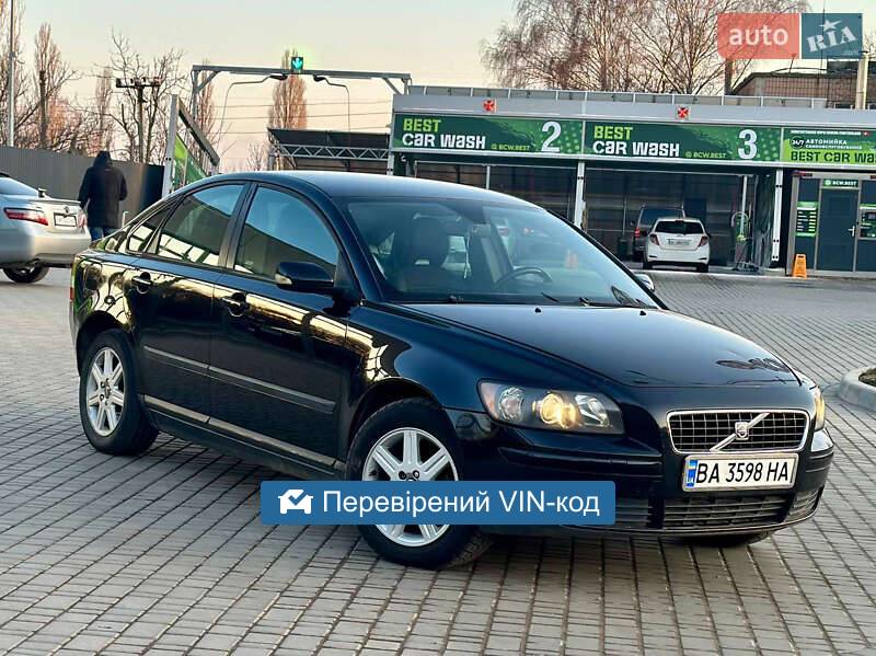 AUTO.RIA – Продам Вольво С40 2005 (BA3598HA) дизель 1.6 седан бу у Кропивницькому, ціна 4999 ...